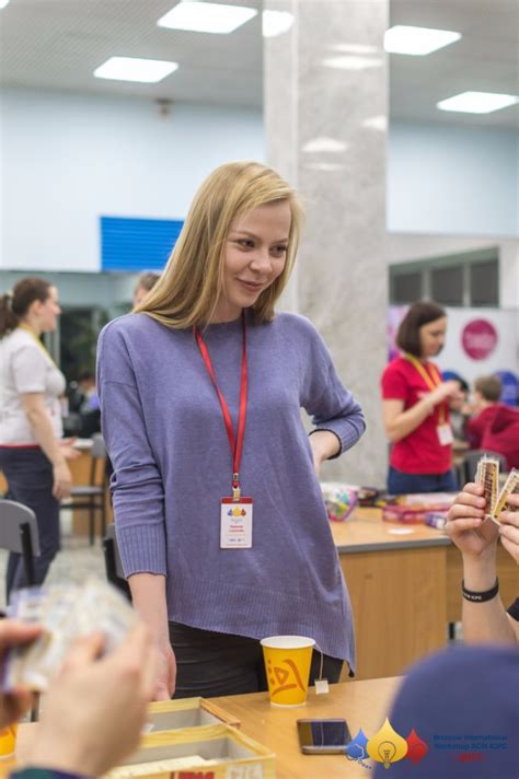 Создать мем анна николаева школа Картинки Meme