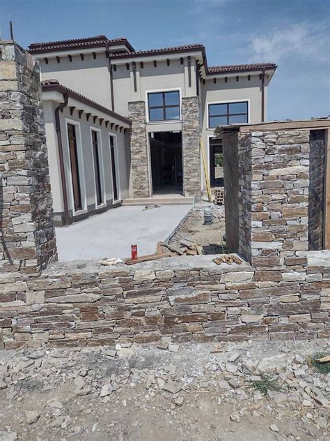 Каменна зидария Строителни услуги Благоевград Изработваме всичко от камък Камини дув