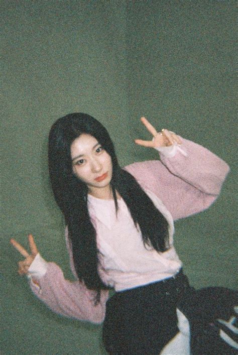 ITZY On Twitter Itzy Girl Korean Girl Groups