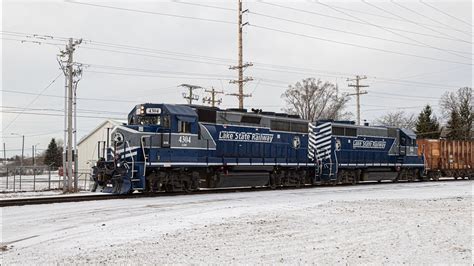 Lsrc 4304 And Lsrc 304 Heading North Through Alpena Youtube