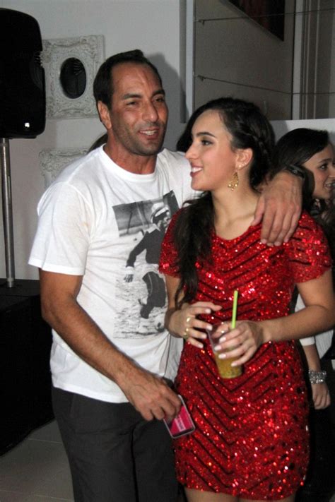 Ego Edmundo Comemora 18 Anos Da Filha E Dança Funk Com Ela Notícias