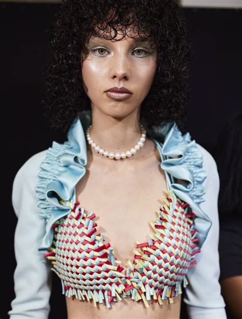 أفضل النصائح الحيتية للعناية بالثدي في شهر أكتوبر الوردي مجلة هي