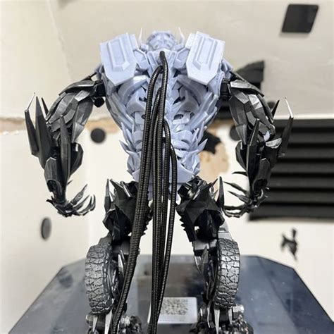 🤖 Transformers Crowbar Dreadbot Dmk Articulated Figure・ 3d File For 3d Printing・cults