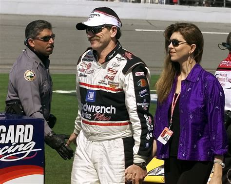 Dale Earnhardt Autopsy Law
