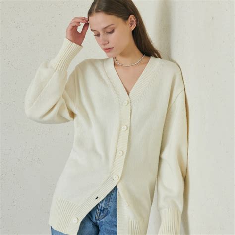 22fw 오버핏 긴팔 가디건ivory