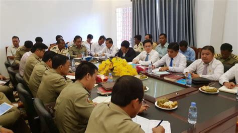 សាលាដំបូងខេត្តកំពង់ធំ ប្រជុំពង្រឹងសមត្ថភាពមន្ត្រីបរិស្ថាន និងមន្ត្រីរដ្ឋបាលព្រៃឈើ នគរដ្រេហ្គន