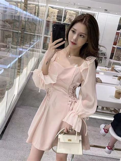 Koreandress🌻（พร้อมส่งจากกทม มาถึงใน 3 5 วัน）🌻เดรสผู้หญิงเดรส🌸หวานและน่ารักชุดเดรสแขนยาวสีชมพู