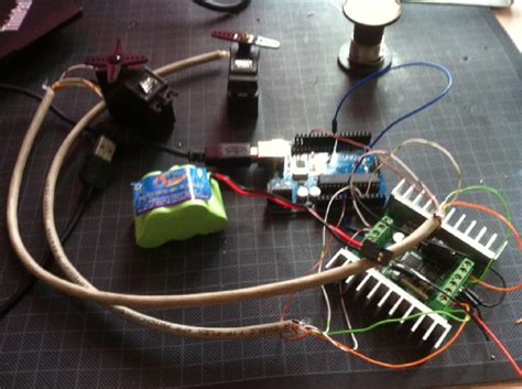 Pcshm Playseats Cockpits Et Simulateurs Home Made Simulateur 2 Dof