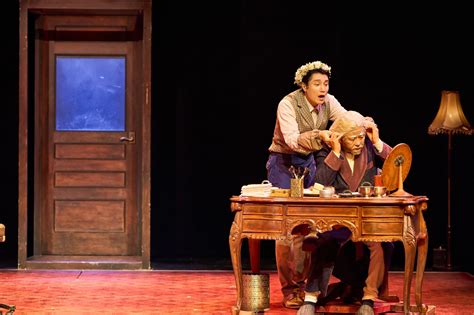 전쟁 속에서도 연극을 멈출 수 없던 이유 오마이스타