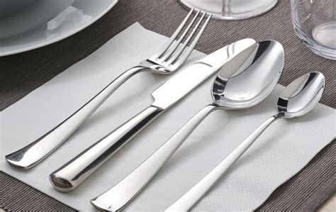 8 Arti Posisi Sendok Dan Garpu Setelah Makan Di Meja Ikea Indonesia