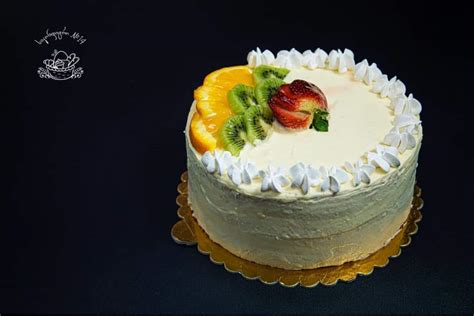 ნატურალური ტორტები და ნამცხვრები შეკვეთით