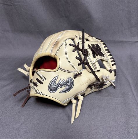 限定 Zeems ジームス 軟式 グローブ 内野手用 袋付き By メルカリ