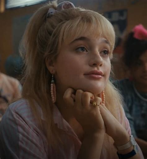 Top 48 Stranger Things Female Characters Hood Mwr