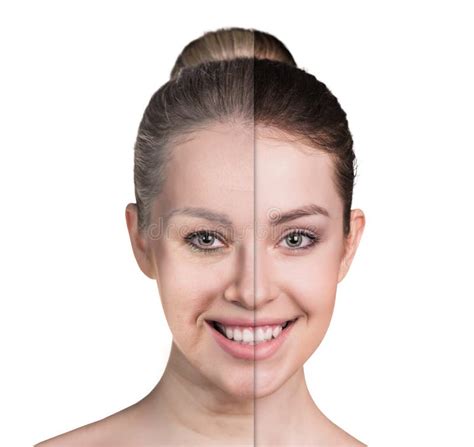 Vieja Y Joven Mujer Aislada En Blanco Imagen De Archivo Imagen De Travieso Viejo