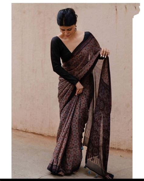 Fashionable Saree Blouse Designs Cotton Saree Blouse Designs Indian