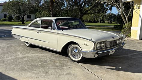 1960 Ford Starliner Hardtop For Sale At Auction Mecum Auctions