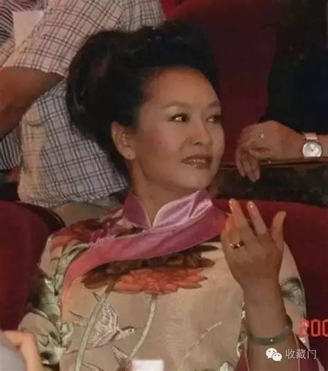 女人為什麼一定要有一隻屬於自己的玉鐲 每日頭條