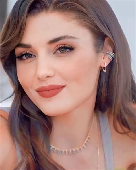 Hande Ercel Pretty Face Rhandeercelx