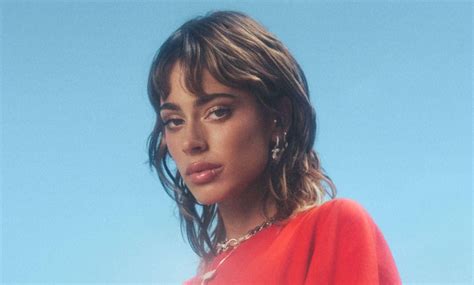 La Triple T Tini Letrascom