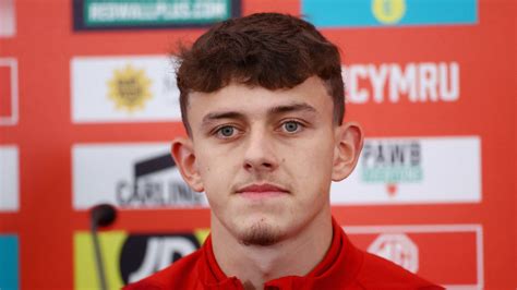 Owen Beck In 2 Last Gasp Transfers Qpr Must Consider Before August 30th