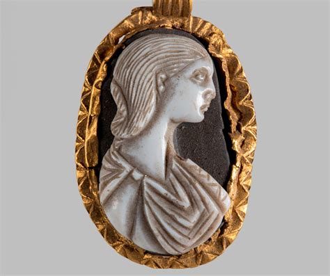 Радионица за децу „Антички накит“ Народни музеј