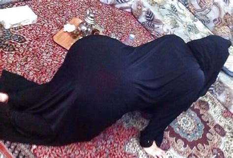 بیغیرت های عزیز کدوم زنتون سکسی کون کنده و با حجابه عکس دوس دارین زیر کیر من بخابه