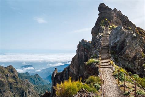 Pico Do Arieiro Un Sommet Spectaculaire à Madère
