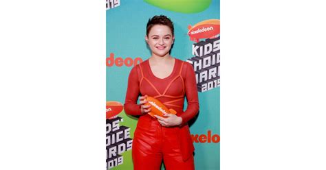 Joey King With A Pixie Cut Celebrity Pixie Cuts Popsugar Beauty