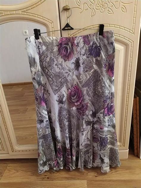 Спідниця — ціна 50 грн у каталозі Міді спідниці Купити жіночі речі за доступною ціною на Шафі