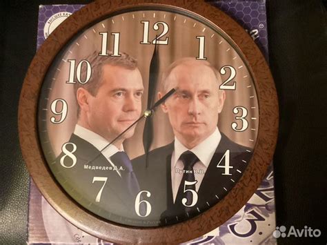 Старинные настенные часы купить в Москве Хобби и отдых Авито