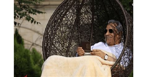 ماجرای عکس مهران مدیری و کرونا