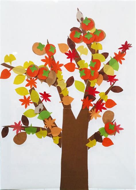 색종이 낙엽 놀이와 박스 종이로 가을 나무 만들기