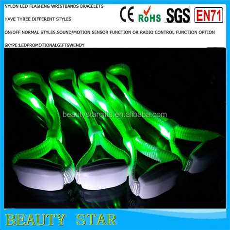참신 원격 제어 Led 팔찌 파티 용품 호의 추수 감사절 크리스마스 생일 Led 액세서리 조명 용품