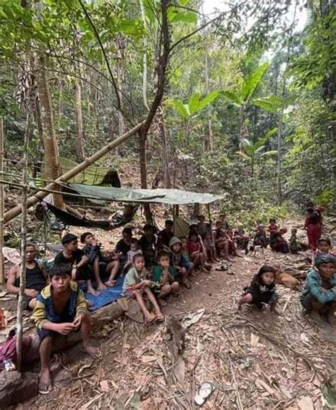 မဲကနယ်ကျေးရွာကို စစ်ကောင်စီတပ် လေယာဉ်နဲ့ ဗုံးကြဲ၊ မြေပြင်မှာလည်း ပြည်သူပိုင် ပစ္စည်းများကို