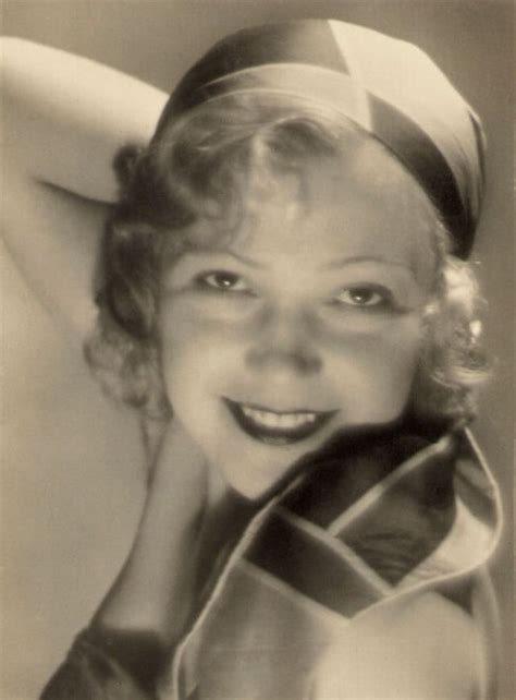 35 Gorgeous Photos Of Marta Eggerth In The 1930s And 40s ~ Vintage Everyday