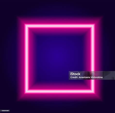 핑크 네온 광장 프레임은 모양이 정사각형이며 분홍색 선으로 어둠 속에서 밝게 빛나며 낭만적 인 디자인 템플릿을위한 어두운 파란색