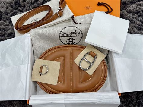 【新品同様】hermes インザループ ボディバッグ ヴェルソ バッグ