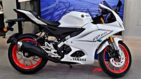 Yamaha R15 চাবুক লুকে ইয়ামাহার আগুন বাইক পকেটে 40 হাজার টাকা থাকলেই বাইক ঘরে অফার সীমিত