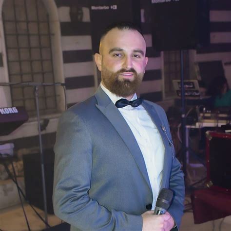 الفنان وسام حلاوة