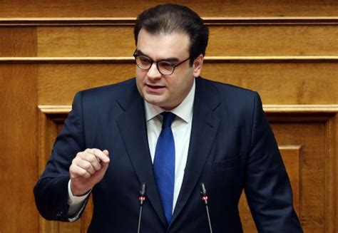 Πιερρακάκης Έρχεται νέο πλαίσιο για τις σχολικές εκδρομές Τι είπε για τους αιώνιους φοιτητές