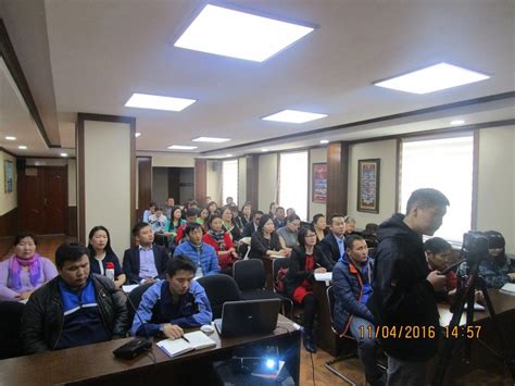 ЖИЖИГ ЗЭЭЛ БОЛОН САНХҮҮГИЙН ДЭМЖЛЭГ АВСАН ИРГЭДЭД АЖ АХУЙ ЭРХЛЭЛТИЙН СУРГАЛТ БОЛЛОО