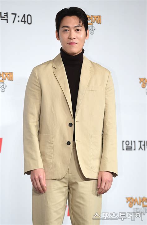 존박 결혼 1년 3개월 만에 득녀 산모와 아이 모두 건강 공식