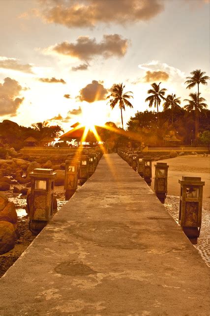 Sunrise Paray Beach Dicky Andryanto Flickr