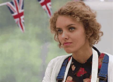 Ruby Tandoh Blasts Paul Hollywood On Twitter Over Bake Off Metro News