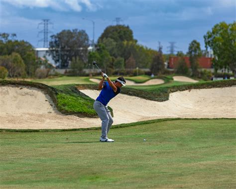 게임 겨누다 경쟁 경치 골퍼 골퍼 자세 골프 골프 스윙 골프 코스 골프 클럽 골프 토너먼트 공 공연 그네