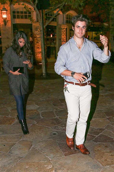 PICS David Henrie Selena Gomez Dating Is Selly With Her Wizards Co Star Hollywood Life