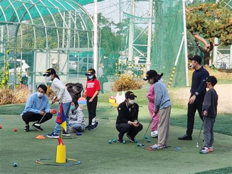 주니어 골프레슨 체계적인 Js 골프아카데미에서 화순사랑