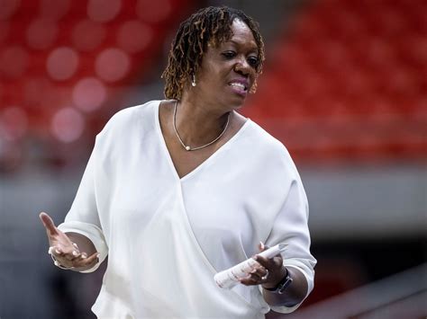 Auburn Coach Johnnie Harris Salary Usa Today