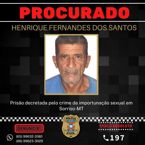 Sorriso Polícia Procura Homem Que Foi Flagrado Se Masturbando Em