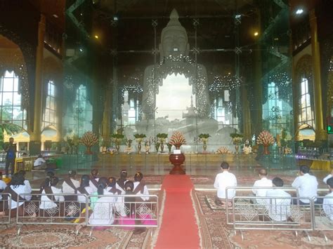 အင်းစိန်မြို့နယ် လောကချမ်းသာအဘယလာဘမုနိရုပ်ပွားတော်မြတ်ကြီး ကျောက်တော်ကြီး ဘုရား၌ ဝါဆိုလပြည့်နေ့